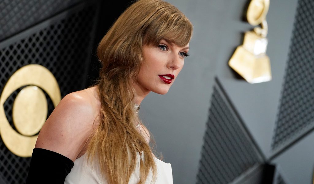 Taylor Swift Mischt Sich Bei Dinner In Sydney Unters Volk Mopo