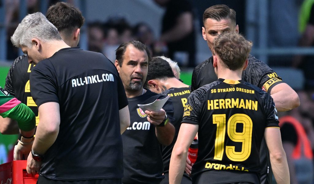 Trotz Bundesliga Legende Auf Der Bank Dresden Kann Zweitliga Rückkehr Abhaken Mopo