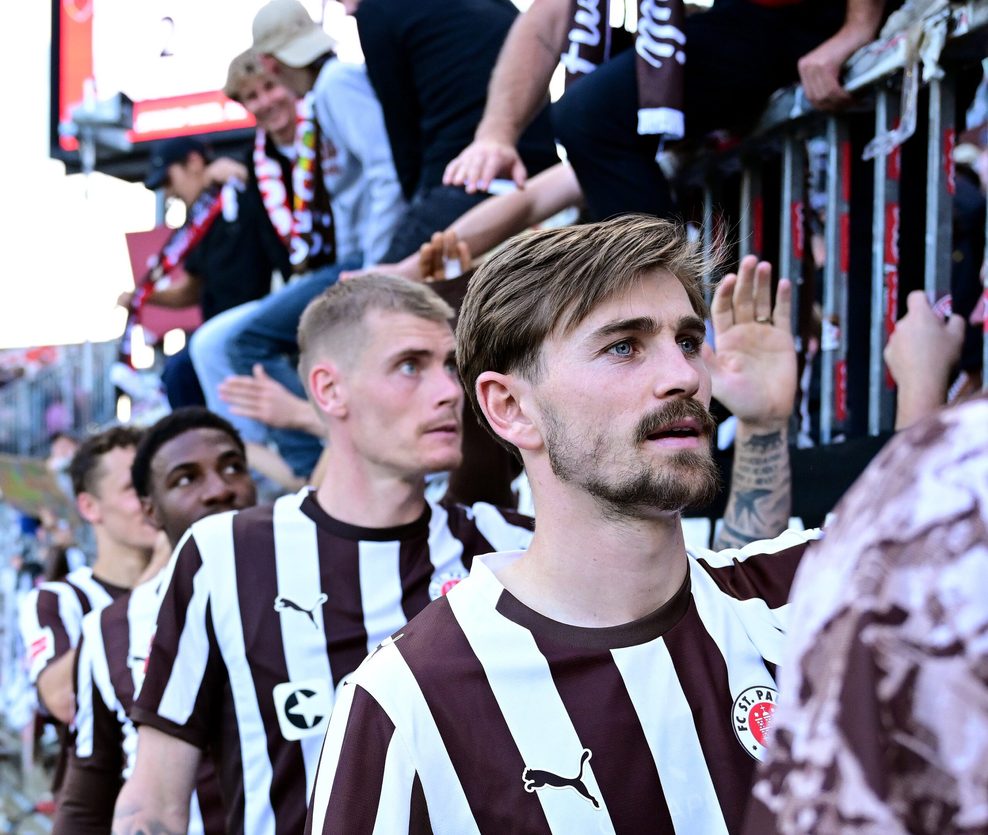 Mehrere Möglichkeiten: Wer bei St. Pauli Kapitän Irvine ersetzen könnte ...